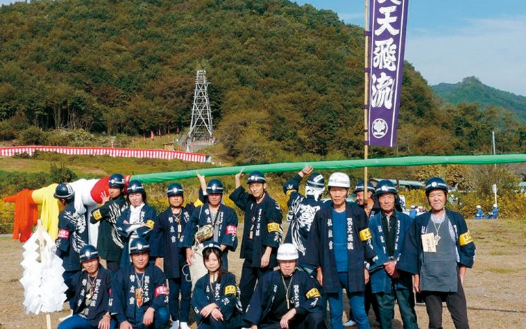 翼天飛流 | 吉田龍勢保存会